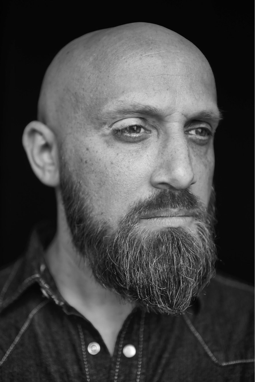 Matt Hammon, “Silver Suitcase”, album review and interview – CRISIS